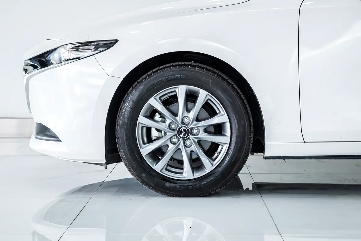 Mazda 3 Premium Plus
